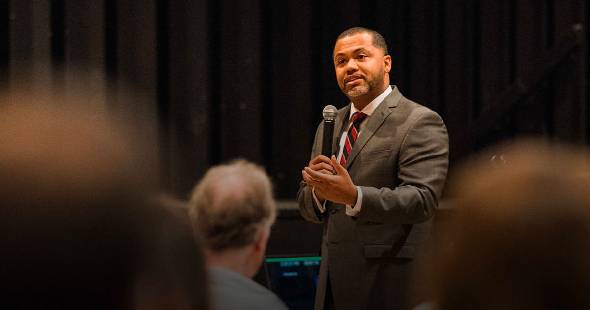 Speaking Services | Manny Scott